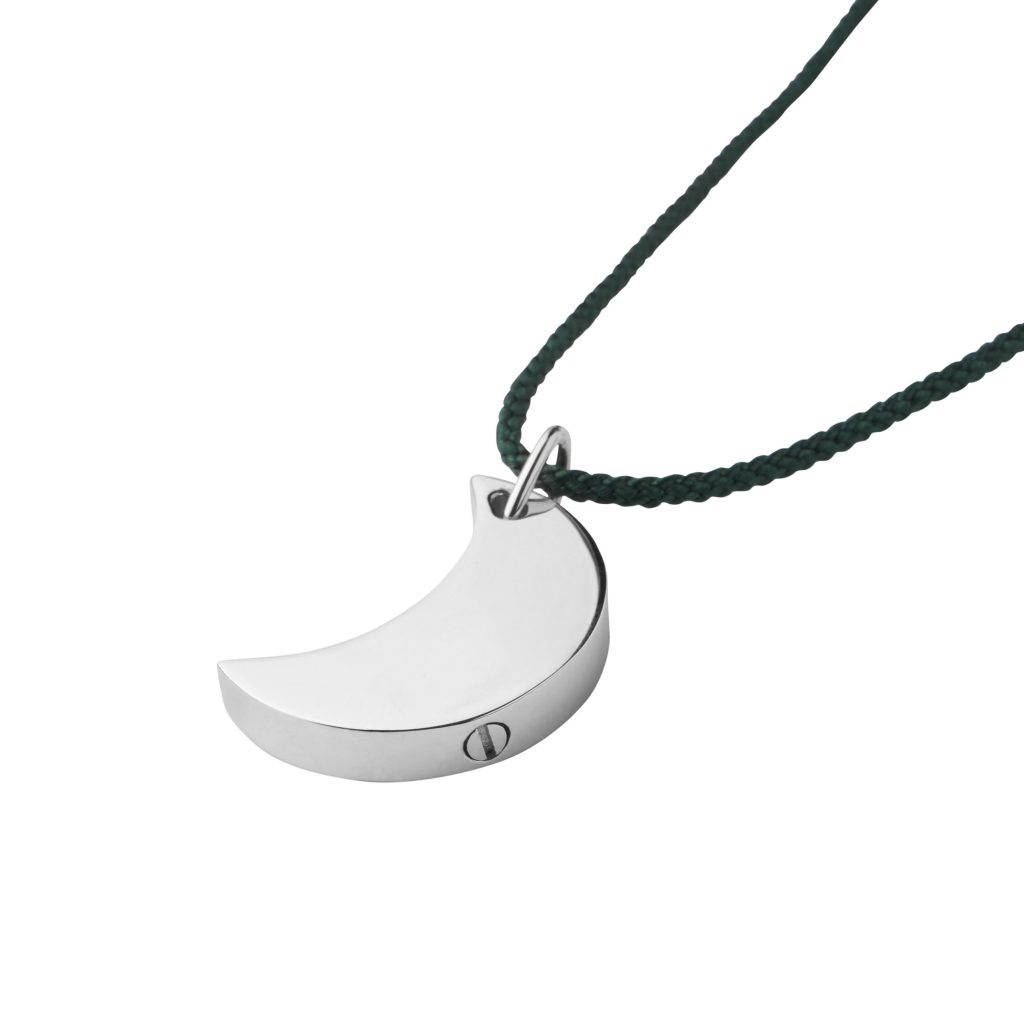 AlmaBlue | Love Half Moon